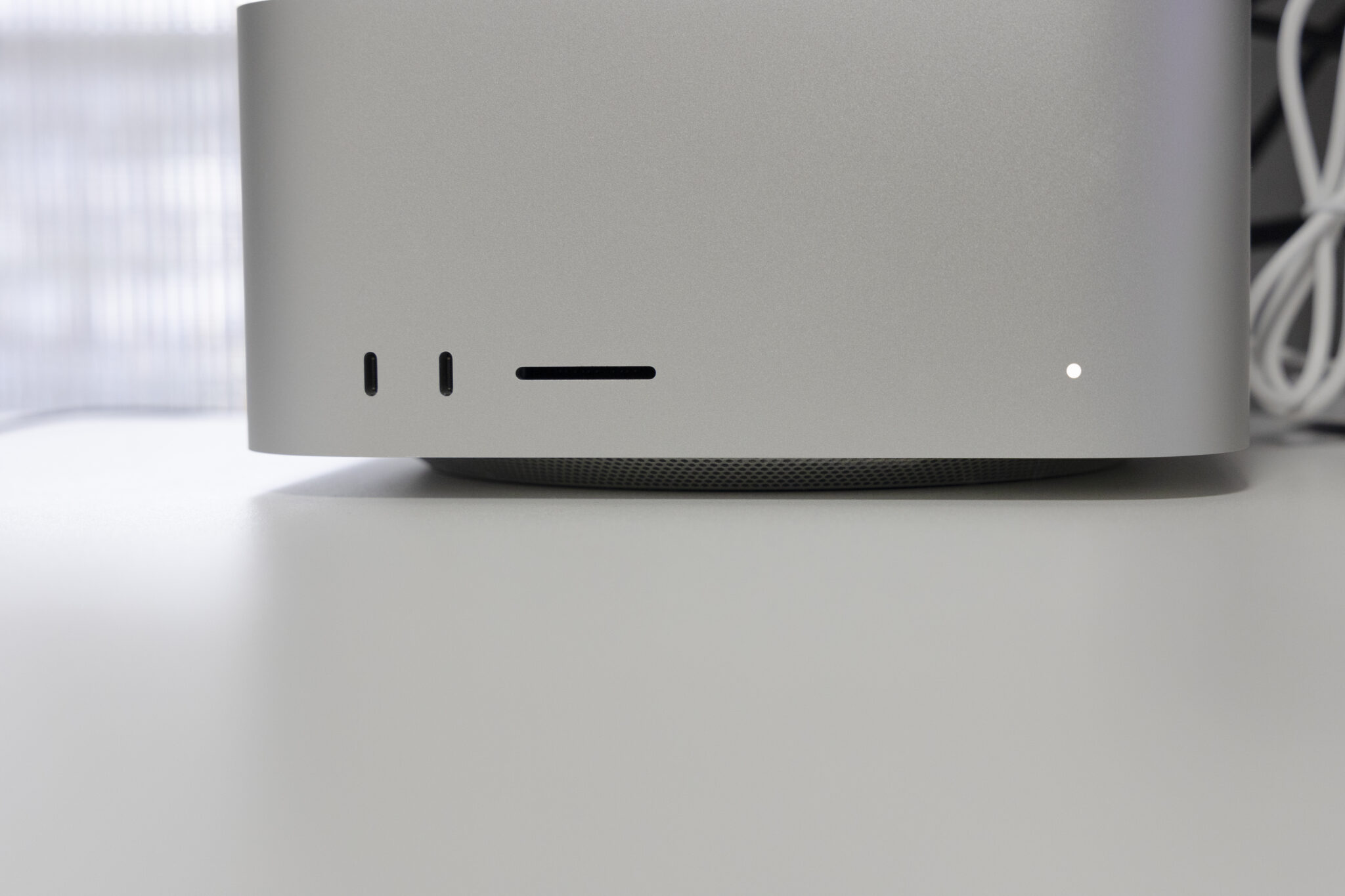 【フィルター加工あり】Mac Studio, Mac miniのホコリ対策おすすめスタンド | にいさんは321号